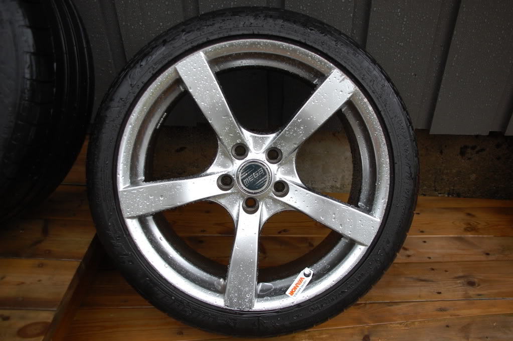 *SOLGT* 18'' Mega Pantera felger med dekk selges